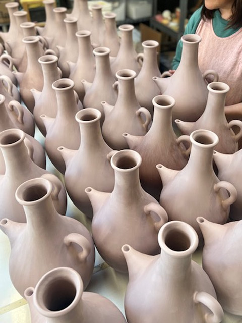 Schiller Clay Works - Contract Ceramics Manufacturer based in Oregon, US